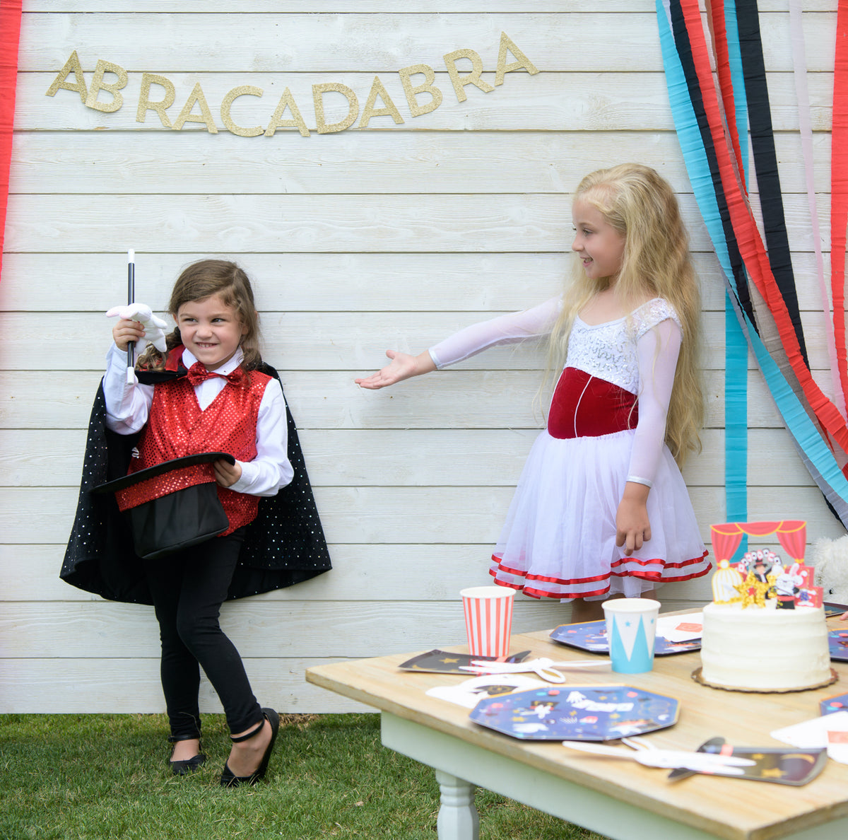 Magic Themed Party Supplies & Decorations – Très Chic Party Boutique