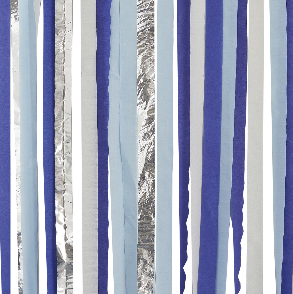 Blue and Silver Streamer Party Backdrop – Très Chic Party Boutique