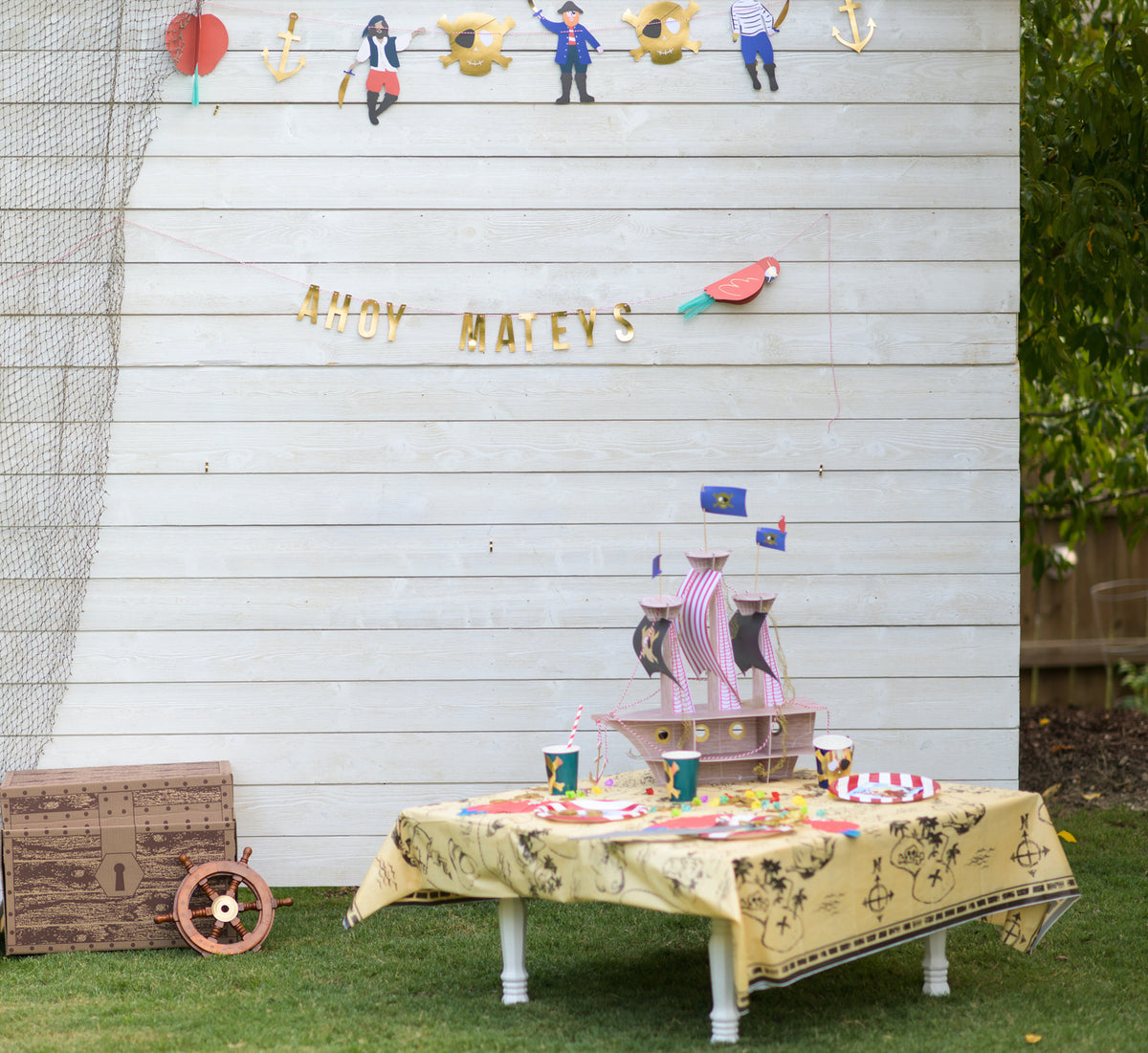 Pirate Treasure Map Print Plastic Table Cover – Très Chic Party Boutique